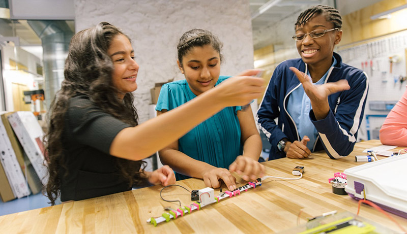 Girls Who Code is coming to Thief River Falls! | DigiKey