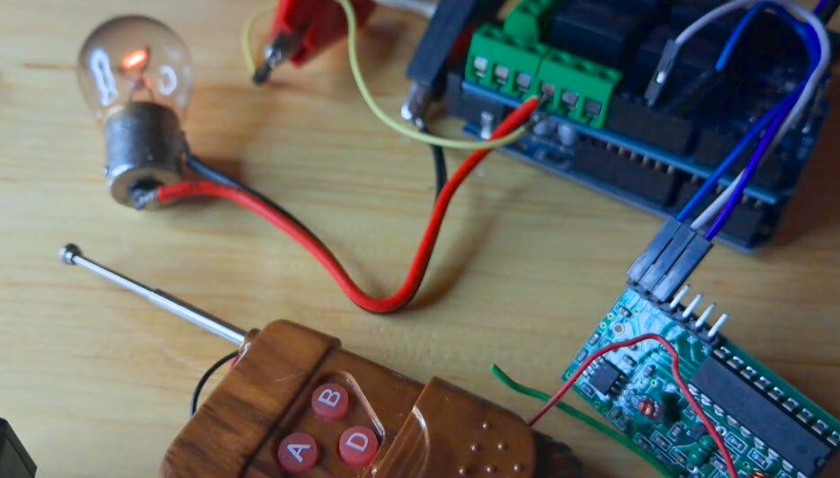 How to Use Arduino 4 Channel Relay Shield Using Visual Programming